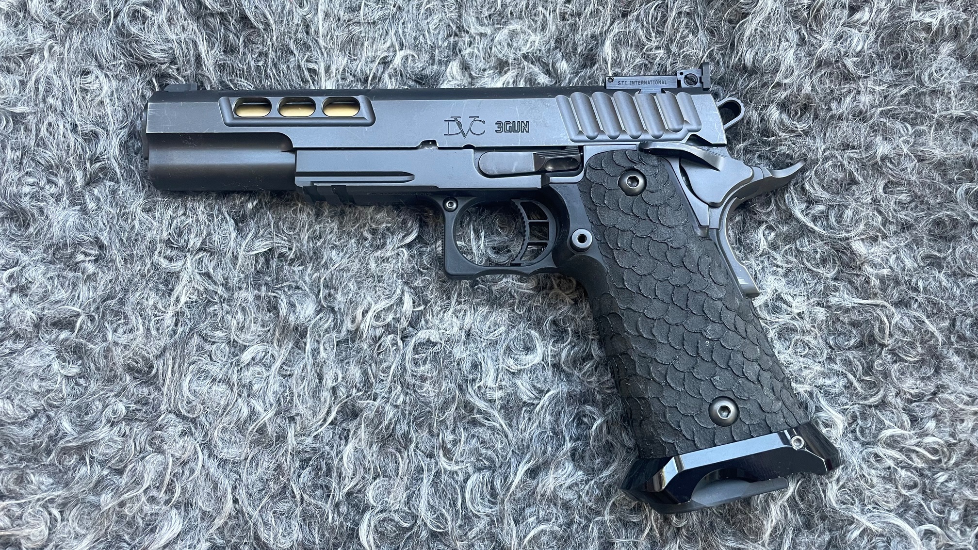 STI DVC 3-gun - Vapen säljes - skytteforum.com